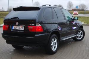 Melns BMW X5 2006 Jēkabpils, ar dzinēja tilpumu 3.00 L un nobraukumu 309 tūkst. km par 6499 €, foto 3 vietnē AUTOMOTO.COM.LV