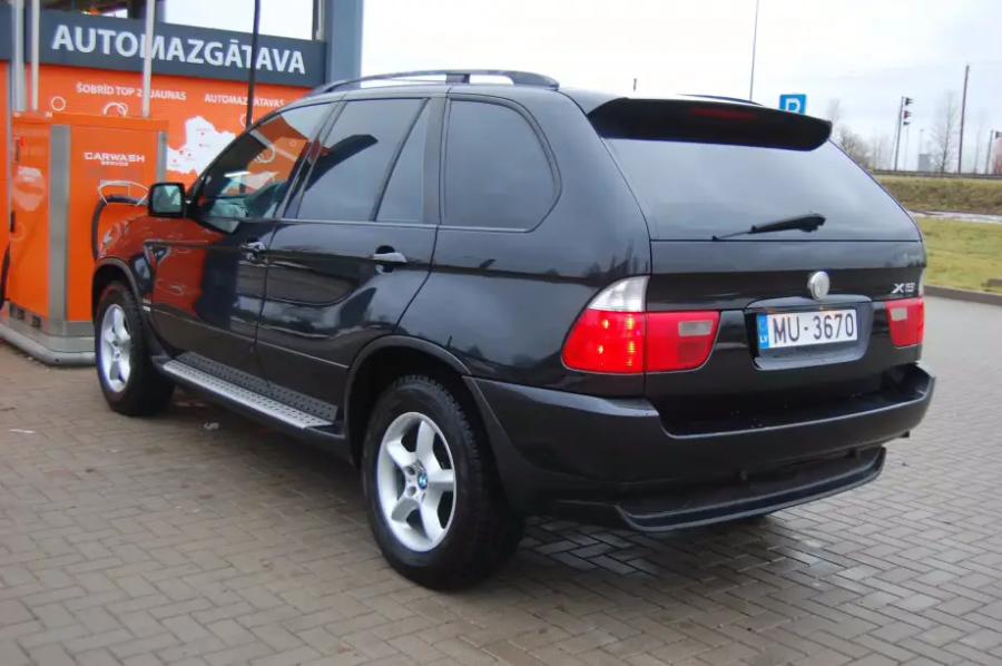 Melns BMW X5 2006 Jēkabpils, ar dzinēja tilpumu 3.00 L un nobraukumu 309 tūkst. km par 6499 €, foto 10 vietnē AUTOMOTO.COM.LV