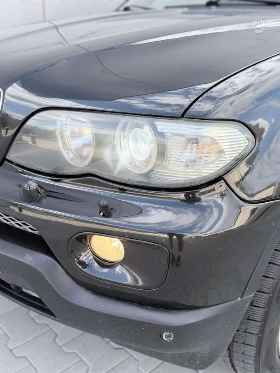Black BMW X5 2006 in Vilnius, with an engine capacity of 2.99 L and mileage of 315 thousand km for 4300 €, photo 8 on AUTOMOTO.COM.LV