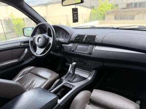 Black BMW X5 2006 in Vilnius, with an engine capacity of 2.99 L and mileage of 315 thousand km for 4300 €, photo 14 on AUTOMOTO.COM.LV