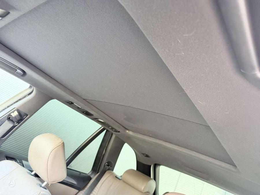 Black BMW X5 2006 in Vilnius, with an engine capacity of 2.99 L and mileage of 315 thousand km for 4300 €, photo 21 on AUTOMOTO.COM.LV