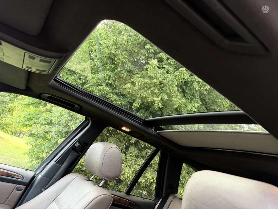 Black BMW X5 2006 in Kaunas, with an engine capacity of 2.99 L and mileage of 375 thousand km for 5700 €, photo 6 on AUTOMOTO.COM.LV