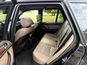 Black BMW X5 2006 in Kaunas, with an engine capacity of 2.99 L and mileage of 375 thousand km for 5700 €, photo 14 on AUTOMOTO.COM.LV