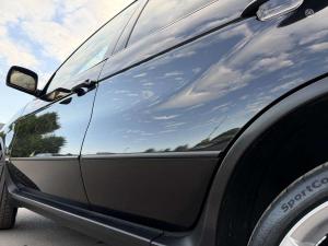 Black BMW X5 2006 in Kaunas, with an engine capacity of 2.99 L and mileage of 375 thousand km for 5700 €, photo 16 on AUTOMOTO.COM.LV