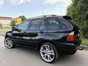 Black BMW X5 2006 in Kaunas, with an engine capacity of 2.99 L and mileage of 375 thousand km for 5700 €, photo 23 on AUTOMOTO.COM.LV