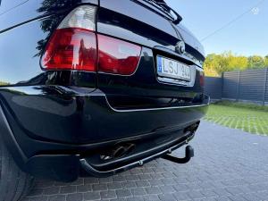 Black BMW X5 2006 in Vilnius, with an engine capacity of 3.00 L and mileage of 297 thousand km for 5500 €, photo 13 on AUTOMOTO.COM.LV