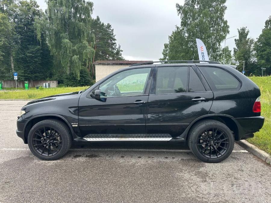 Melns BMW X5 2006 Valmiera, ar dzinēja tilpumu 3.00 L un nobraukumu 317 tūkst. km par 4200 €, foto 3 vietnē AUTOMOTO.COM.LV