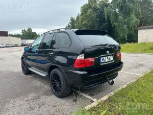 Melns BMW X5 2006 Valmiera, ar dzinēja tilpumu 3.00 L un nobraukumu 317 tūkst. km par 4200 €, foto 5 vietnē AUTOMOTO.COM.LV