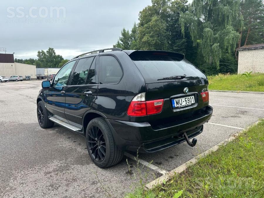 Melns BMW X5 2006 Valmiera, ar dzinēja tilpumu 3.00 L un nobraukumu 317 tūkst. km par 4200 €, foto 5 vietnē AUTOMOTO.COM.LV
