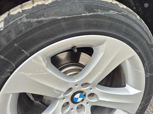 Melns BMW X5 2006 Viļņa, ar dzinēja tilpumu 2.99 L un nobraukumu 228 tūkst. km par 4700 €, foto 7 vietnē AUTOMOTO.COM.LV