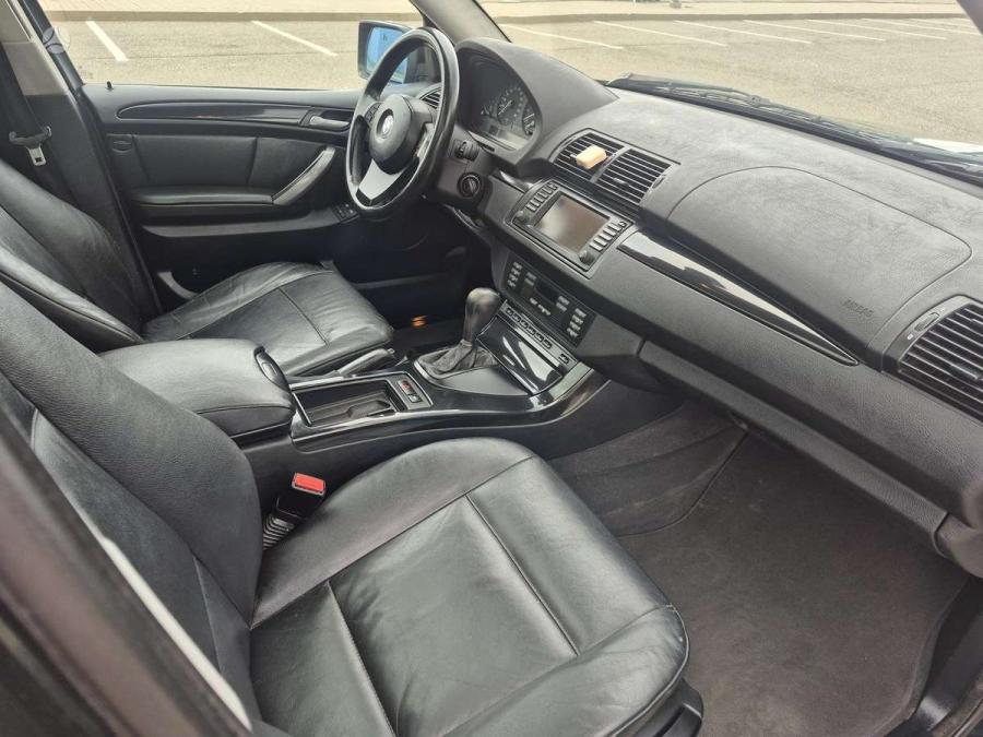Melns BMW X5 2006 Viļņa, ar dzinēja tilpumu 2.99 L un nobraukumu 228 tūkst. km par 4700 €, foto 9 vietnē AUTOMOTO.COM.LV