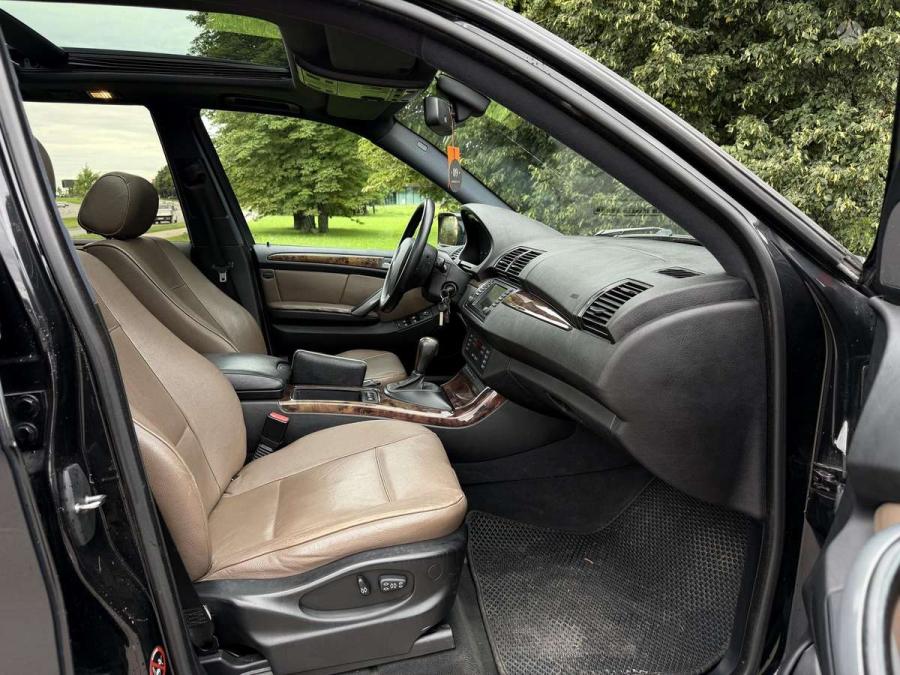 Melns BMW X5 2006 Kauņa, ar dzinēja tilpumu 3.00 L un nobraukumu 375 tūkst. km par 5500 €, foto 10 vietnē AUTOMOTO.COM.LV