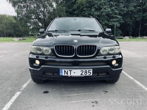Black BMW X5 2006 in Riga, with an engine capacity of 3.00 L and mileage of 413 thousand km for 3500 €, photo 2 on AUTOMOTO.COM.LV