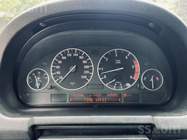 Black BMW X5 2006 in Riga, with an engine capacity of 3.00 L and mileage of 413 thousand km for 3500 €, photo 6 on AUTOMOTO.COM.LV