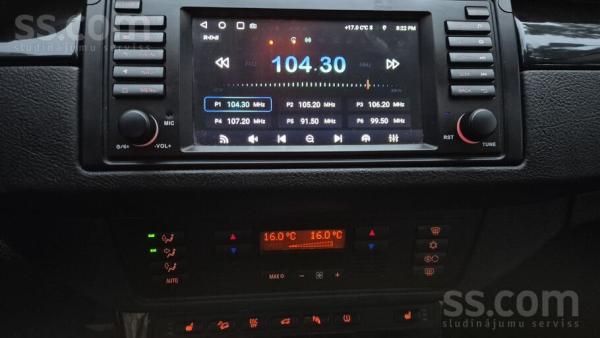 Black BMW X5 2006 in Riga, with an engine capacity of 3.00 L and mileage of 418 thousand km for 4300 €, photo 11 on AUTOMOTO.COM.LV