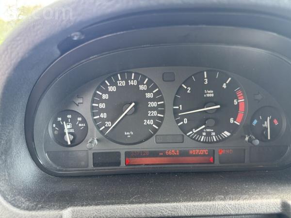 Melns BMW X5 2006 Daugavpils, ar dzinēja tilpumu 3.00 L un nobraukumu 337 tūkst. km par 4600 €, foto 8 vietnē AUTOMOTO.COM.LV