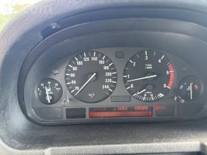 Melns BMW X5 2006 Daugavpils, ar dzinēja tilpumu 3.00 L un nobraukumu 337 tūkst. km par 4600 €, foto 8 vietnē AUTOMOTO.COM.LV