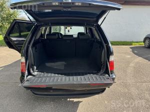 Melns BMW X5 2006 Daugavpils, ar dzinēja tilpumu 3.00 L un nobraukumu 337 tūkst. km par 4600 €, foto 10 vietnē AUTOMOTO.COM.LV