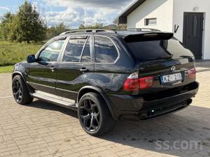 Black BMW X5 2006 in Talsi, with an engine capacity of 3.00 L and mileage of 343 thousand km for 6888 €, photo 4 on AUTOMOTO.COM.LV