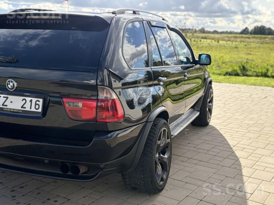Black BMW X5 2006 in Talsi, with an engine capacity of 3.00 L and mileage of 343 thousand km for 6888 €, photo 9 on AUTOMOTO.COM.LV