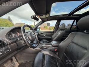 Black BMW X5 2006 in Talsi, with an engine capacity of 3.00 L and mileage of 343 thousand km for 6888 €, photo 16 on AUTOMOTO.COM.LV