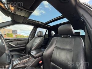 Black BMW X5 2006 in Talsi, with an engine capacity of 3.00 L and mileage of 343 thousand km for 6888 €, photo 17 on AUTOMOTO.COM.LV