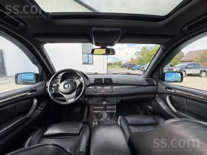 Black BMW X5 2006 in Talsi, with an engine capacity of 3.00 L and mileage of 343 thousand km for 6888 €, photo 18 on AUTOMOTO.COM.LV
