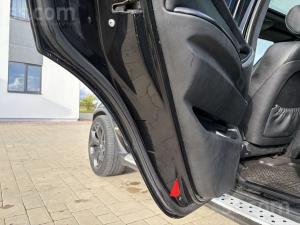 Black BMW X5 2006 in Talsi, with an engine capacity of 3.00 L and mileage of 343 thousand km for 6888 €, photo 20 on AUTOMOTO.COM.LV