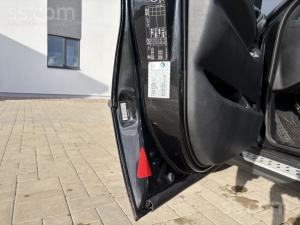 Black BMW X5 2006 in Talsi, with an engine capacity of 3.00 L and mileage of 343 thousand km for 6888 €, photo 21 on AUTOMOTO.COM.LV