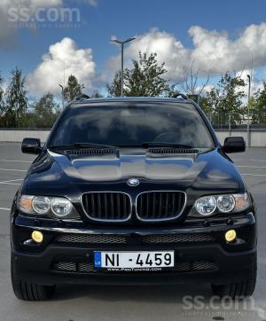 Black BMW X5 2006 in Riga, with an engine capacity of 3.00 L and mileage of 341 thousand km for 5500 €, photo 4 on AUTOMOTO.COM.LV
