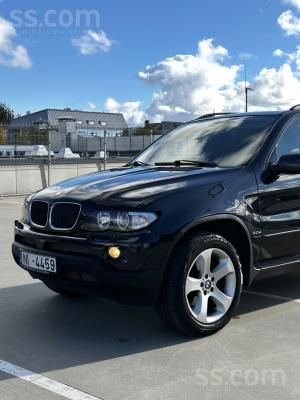 Black BMW X5 2006 in Riga, with an engine capacity of 3.00 L and mileage of 341 thousand km for 5500 €, photo 8 on AUTOMOTO.COM.LV