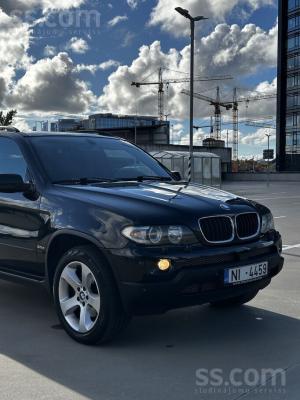 Black BMW X5 2006 in Riga, with an engine capacity of 3.00 L and mileage of 341 thousand km for 5500 €, photo 9 on AUTOMOTO.COM.LV