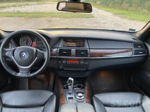 Melns BMW X5 2007 Valmiera, ar dzinēja tilpumu 3.00 L un nobraukumu 260 tūkst. km par 8850 €, foto 22 vietnē AUTOMOTO.COM.LV