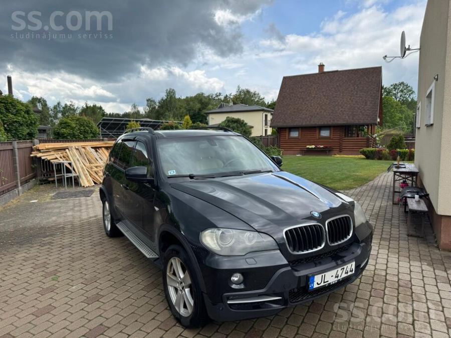 Melns BMW X5 2007 Rīga, ar dzinēja tilpumu 3.00 L un nobraukumu 253 tūkst. km par 8400 €, foto 2 vietnē AUTOMOTO.COM.LV