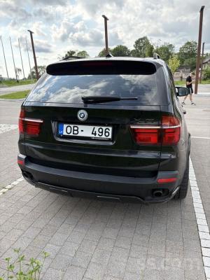 Melns BMW X5 2007 Rēzekne, ar dzinēja tilpumu 3.00 L un nobraukumu 242 tūkst. km par 9300 €, foto 4 vietnē AUTOMOTO.COM.LV