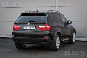 Melns BMW X5 2007 Rīga, ar dzinēja tilpumu 3.00 L un nobraukumu 0 tūkst. km par 7990 €, foto 4 vietnē AUTOMOTO.COM.LV