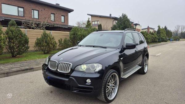 Black BMW X5 2007 in Klaipeda, with an engine capacity of 2.99 L and mileage of 286 thousand km for 6950 €, photo 8 on AUTOMOTO.COM.LV