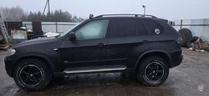 Melns BMW X5 2007 Trakai, ar dzinēja tilpumu 4.80 L un nobraukumu 280 tūkst. km par 3300 €, foto 8 vietnē AUTOMOTO.COM.LV