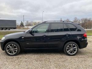 Melns BMW X5 2007 Kauņa, ar dzinēja tilpumu 2.99 L un nobraukumu 374 tūkst. km par 7200 €, foto 2 vietnē AUTOMOTO.COM.LV