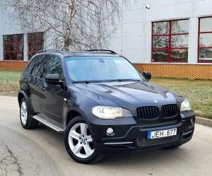 Melns BMW X5 2007 Šauļi, ar dzinēja tilpumu 3.00 L un nobraukumu 350 tūkst. km par 6990 €, foto 13 vietnē AUTOMOTO.COM.LV