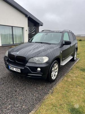 Melns BMW X5 2007 Viļņa, ar dzinēja tilpumu 2.99 L un nobraukumu 288 tūkst. km par 6000 €, foto 3 vietnē AUTOMOTO.COM.LV