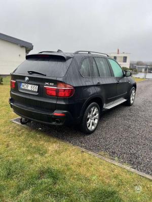 Melns BMW X5 2007 Viļņa, ar dzinēja tilpumu 2.99 L un nobraukumu 288 tūkst. km par 6000 €, foto 6 vietnē AUTOMOTO.COM.LV