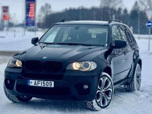 Melns BMW X5 2007 Radviliškis, ar dzinēja tilpumu 3.00 L un nobraukumu 300 tūkst. km par 6200 €, foto  vietnē AUTOMOTO.COM.LV