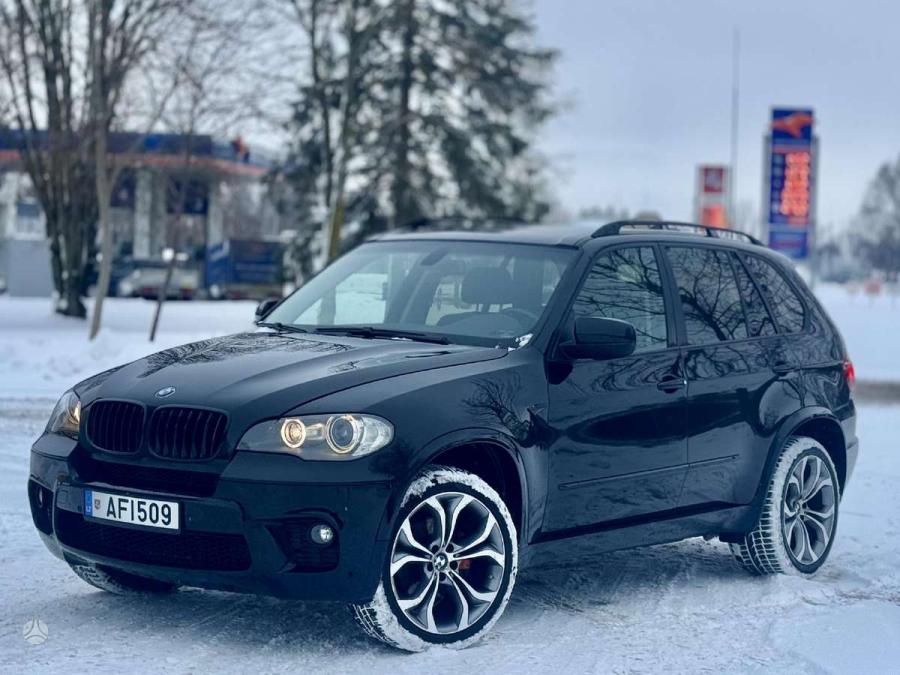 Melns BMW X5 2007 Radviliškis, ar dzinēja tilpumu 3.00 L un nobraukumu 300 tūkst. km par 6200 €, foto 3 vietnē AUTOMOTO.COM.LV