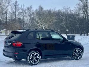 Melns BMW X5 2007 Radviliškis, ar dzinēja tilpumu 3.00 L un nobraukumu 300 tūkst. km par 6200 €, foto 10 vietnē AUTOMOTO.COM.LV