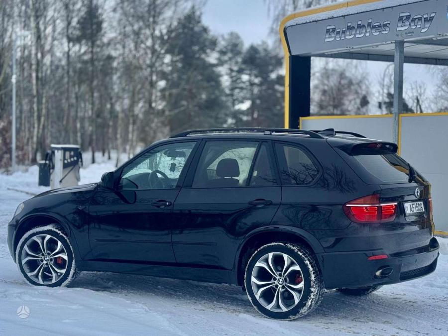 Melns BMW X5 2007 Radviliškis, ar dzinēja tilpumu 3.00 L un nobraukumu 300 tūkst. km par 6200 €, foto 12 vietnē AUTOMOTO.COM.LV