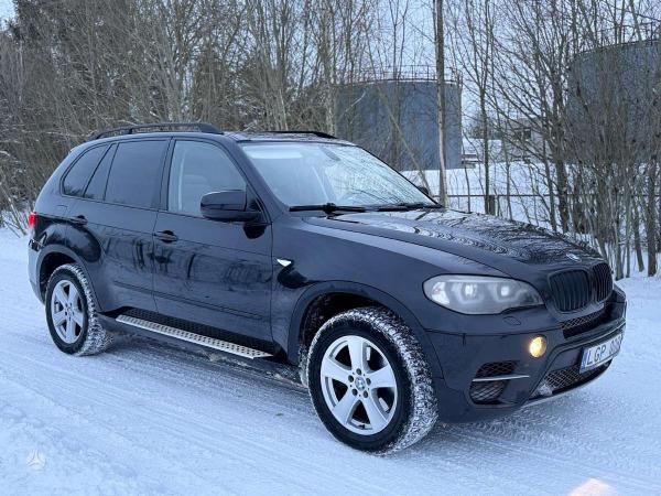 Black BMW X5 2007 in Salcininkai, with an engine capacity of 2.99 L and mileage of 400 thousand km for 6300 €, photo 4 on AUTOMOTO.COM.LV