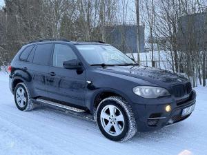 Black BMW X5 2007 in Salcininkai, with an engine capacity of 2.99 L and mileage of 400 thousand km for 6300 €, photo 4 on AUTOMOTO.COM.LV