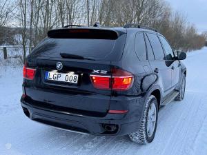 Black BMW X5 2007 in Salcininkai, with an engine capacity of 2.99 L and mileage of 400 thousand km for 6300 €, photo 7 on AUTOMOTO.COM.LV