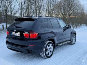 Black BMW X5 2007 in Salcininkai, with an engine capacity of 2.99 L and mileage of 400 thousand km for 6300 €, photo 8 on AUTOMOTO.COM.LV